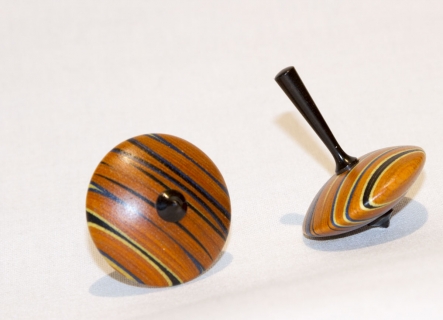 Willkommen im Kreiselparadies - Kreisel - Brummkreisel - Holzkreisel ...